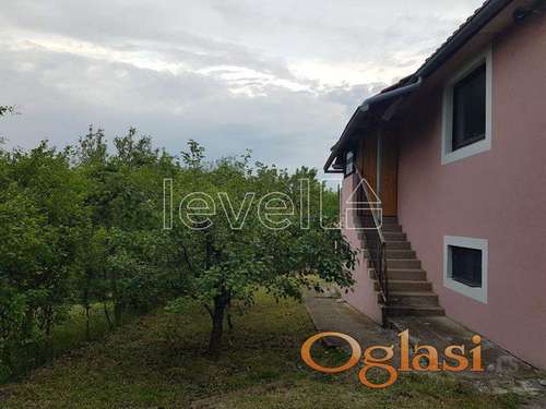INĐIJA - CENTAR - 74.00 m2