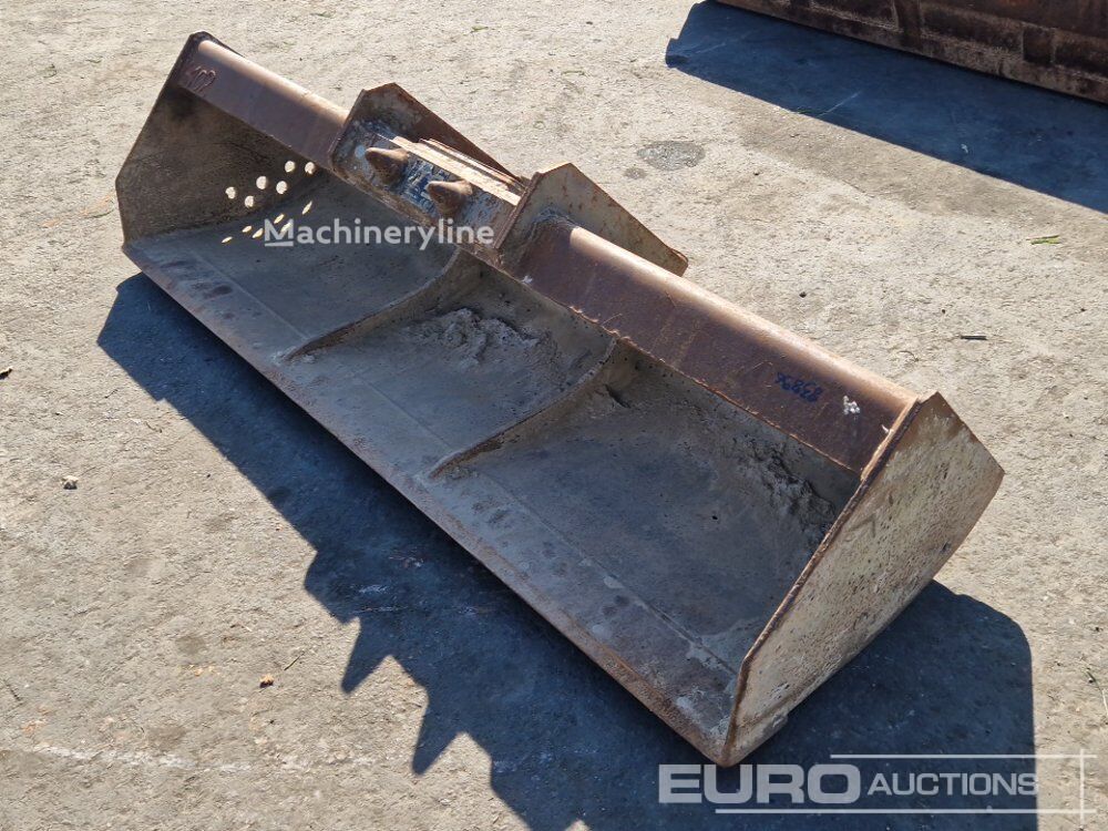 Prodaje se 82" Bucket to suit Mecalac Excavator kašiku za bager na aukciji