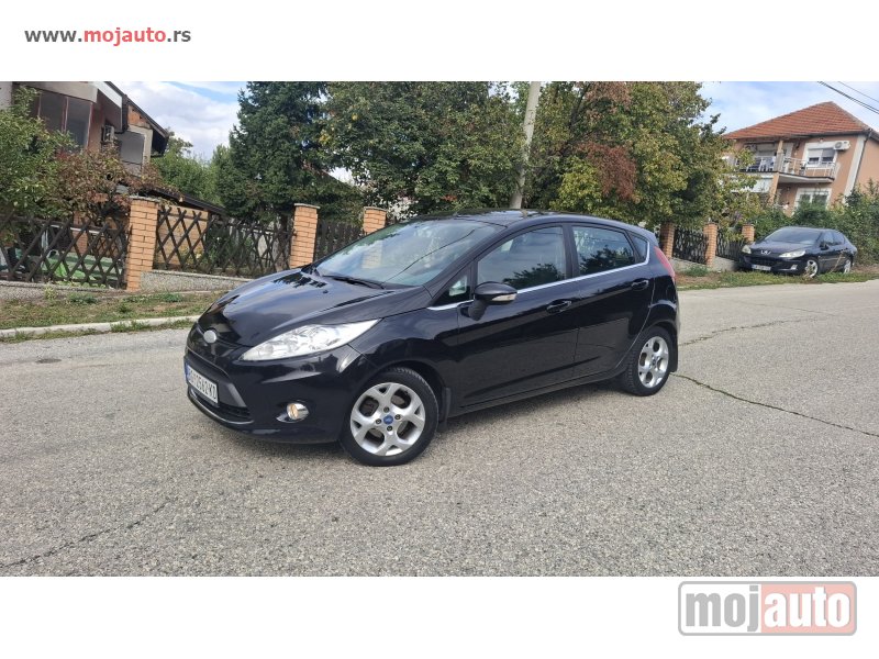 Ford Fiesta 1.6 TDCI TITANIUM, NOVA