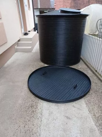 PLASTIČNA KACA 1.000L