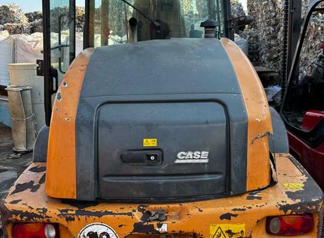 Loader Case 321E
