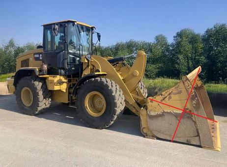 Loader CATERPILLAR 926M Verified seller