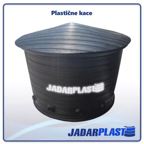 PLASTIČNA KACA 750L