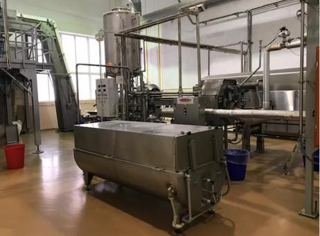 Heat and Control (China) Pellet Snack Frying System/Liniя žarki snekovыh pellet