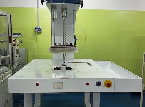 Mašina za rastezljivo umotavanje Fox sas F210