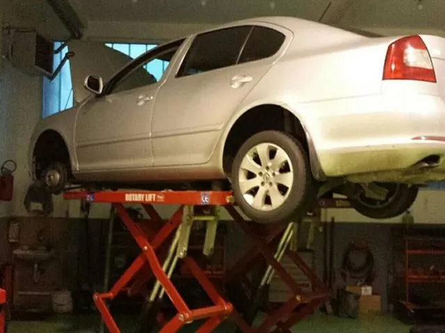 KIA STONIC - KOMPLETNE USLUGE SERVISIRANJA