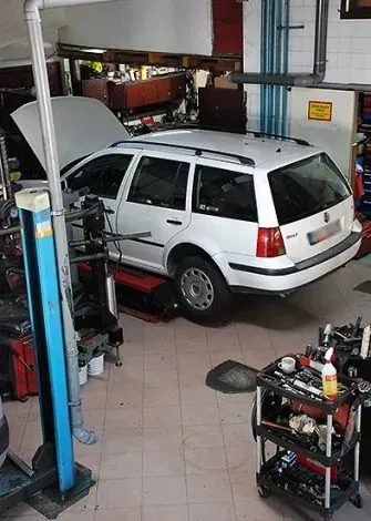 LANCIA SERVIS - AC ANĐELKOVIĆ