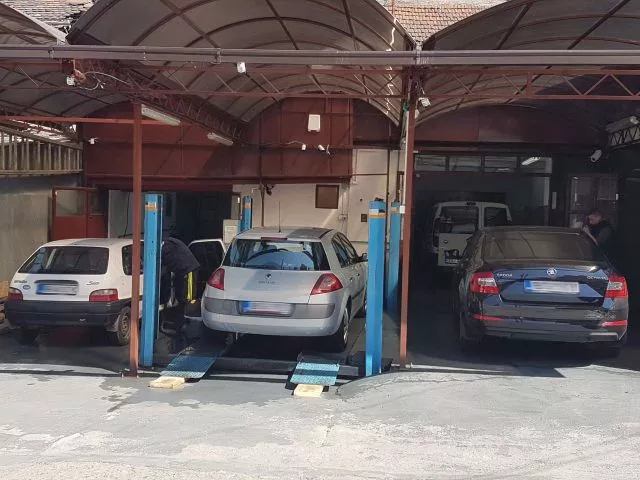 ALFA ROMEO SERVIS - AC ANĐELKOVIĆ