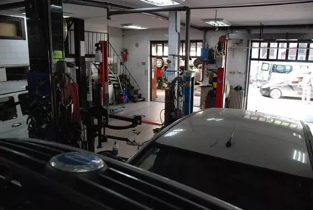 ISUZU SERVIS - AC ANĐELKOVIĆ