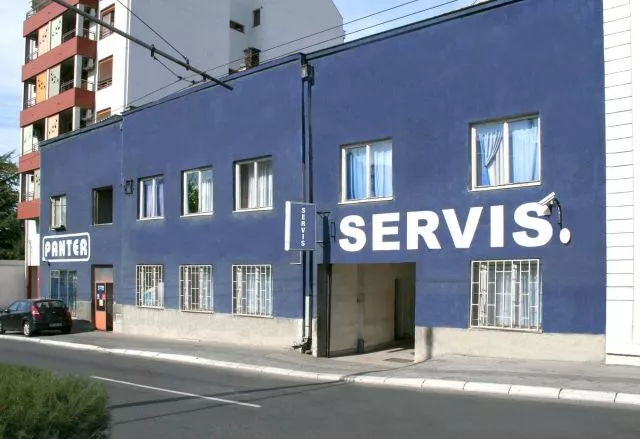 SERVIS MOTORA I MENJAČA ZA PEUGEOT VOZILA