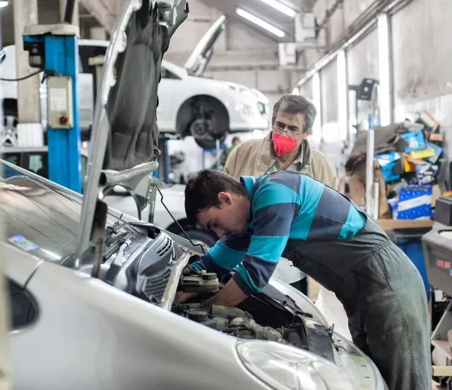 SERVIS PEUGEOT 307 AUTOMOBILA