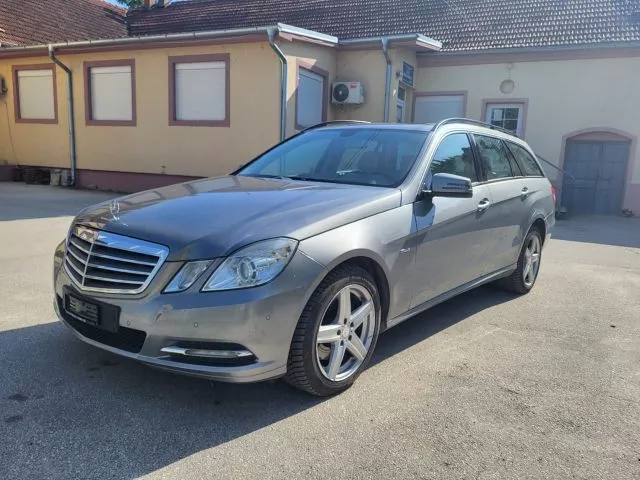 Mercedes Benz E 250 - 2011. godište