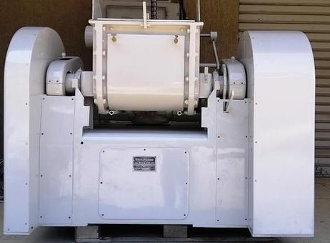 Машина за слаткише Werner & Pleiderer DZ Arm Mixer Najprodavaniji