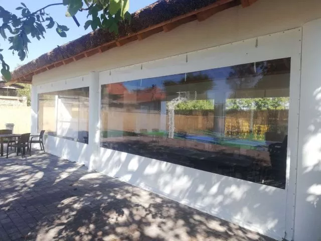 PVC FOLIJA ZA ZATVARANJE TERASE MODEL 4
