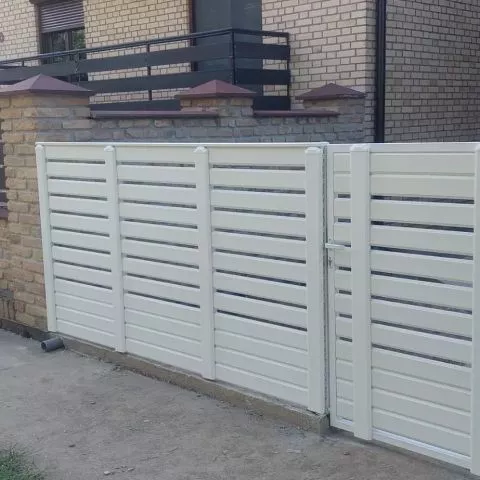 PVC KAPIJA MODEL 24