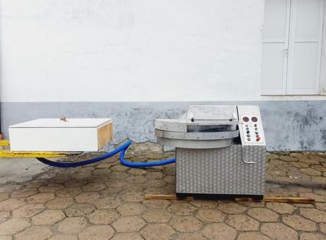 Bovl Cutter Alexanderwerk 100l Verified seller