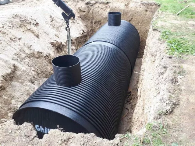 PLASTIČNE SEPTIČKE JAME 6000L Ø 1600 X 3000 MM