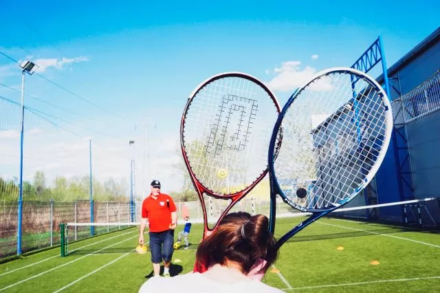 IZNAJMLJIVANJE TERENA ZA FUDBAL STARLI - PO DANU
