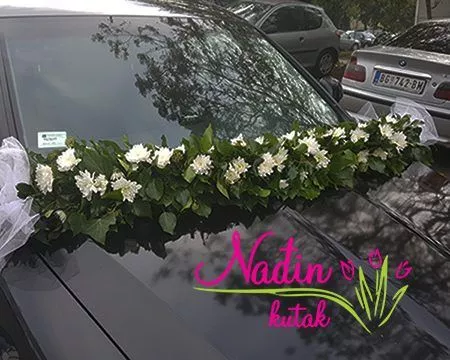 CVETNA ARANŽMAN ZA SVADBENI AUTO - A045