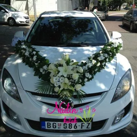 DEKORACIJA AUTOMOBILA ZA SVADBU - A006