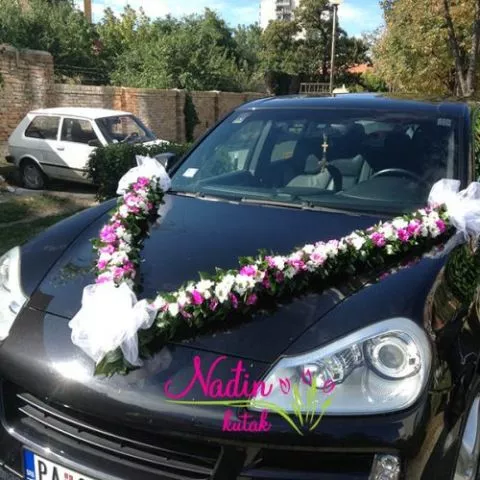 DEKORACIJA AUTOMOBILA ZA SVADBU - A009