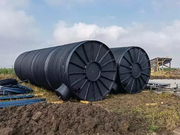 HORIZONTALNI REZERVOAR 10.000L Ø 1.600 X 5.000 MM