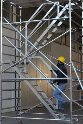MOBILNA SKELA ALUTOWER RA