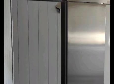 Tri profesionalna frižidera Docriluc RVS Verified seller  Dobar dogovor