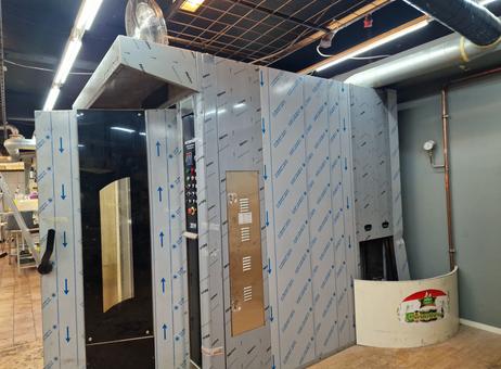 Mašina za hranu Manufacturer): ALTUNTOP Rotary Rack Oven (exact model unknown)