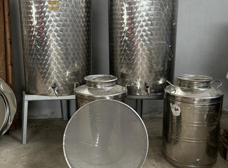 Pogon za presovanje ulja i proizvodnju brašna od semena GETEC-OLEO + RINALDINI OILPRESS  Dobar dogovor