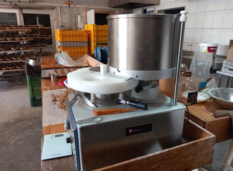 Automatska presa za burgeri RESTO RQResto