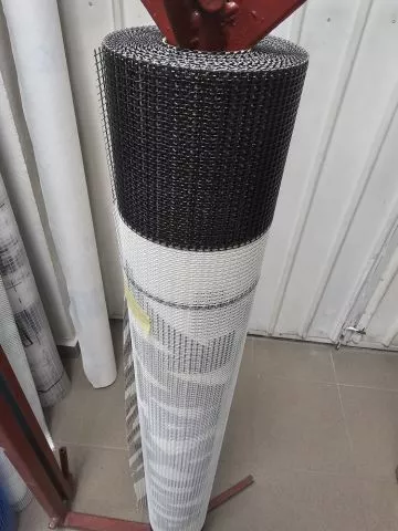 FASADNA MREŽICA CRNA