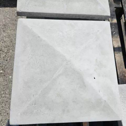 BETONSKA KAPA ZA DIMNJAK - MODEL 1
