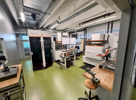 Die tone edm mašina AGIE AGIETRON INNOVATION 2 Najprodavaniji