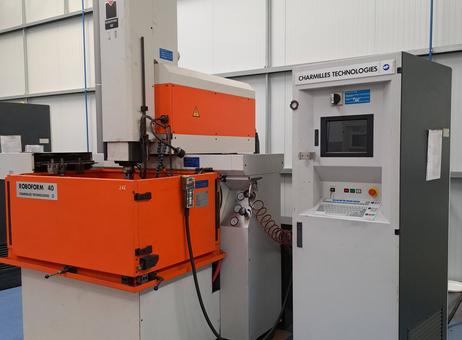 Die tone edm mašina Charmilles Technologies Roboform 40 Verified seller