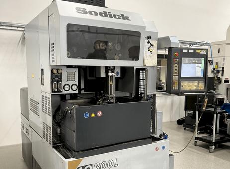 EDM mašina za sečenje žice Sodick AQ300L Najprodavaniji