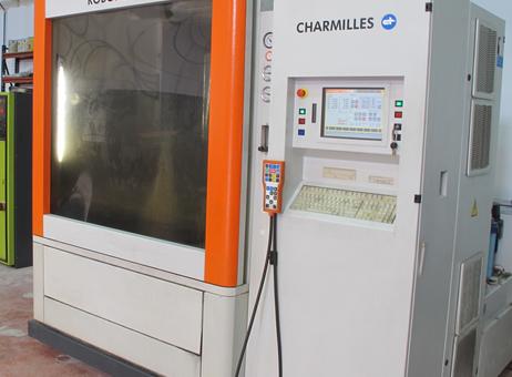 EDM mašina za sečenje žice Charmilles Robofil 690  Dobar dogovor