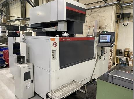 EDM mašina za sečenje žice MITSUBISHI FA30S-Advance Verified seller