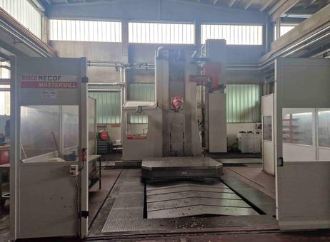glodalica sa putujućim stubovima MECOF MASTERMILL HPC 3 CNC Najprodavaniji