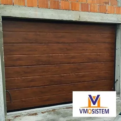 SEGMENTNA GARAŽNA VRATA MODEL 6