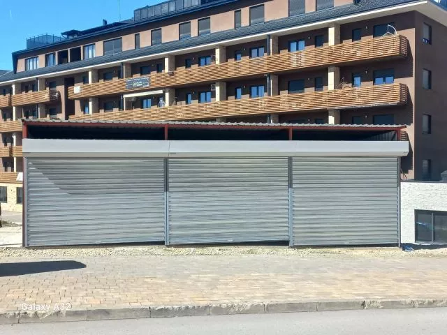 ROLO GARAŽNA VRATA - MODEL 38