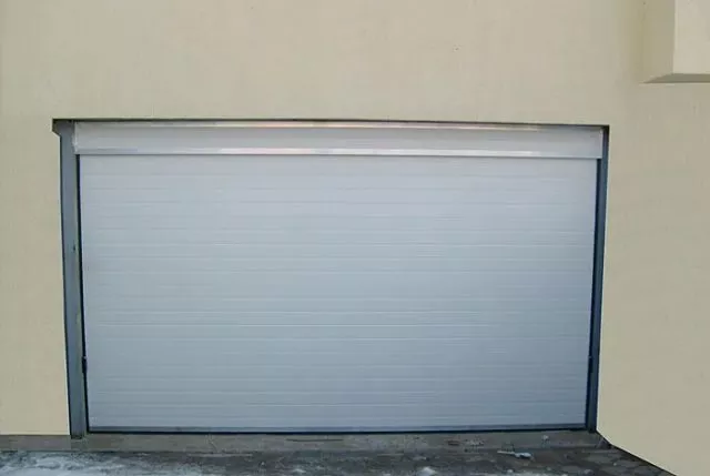 GARAŽNA VRATA MODEL 4