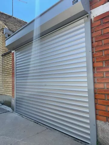ALUMINIJUMSKA ROLO VRATA - MODEL 8