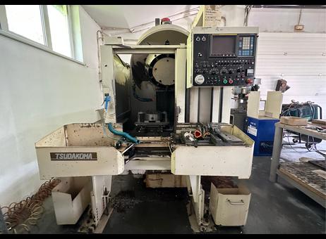 cnc univerzalna glodalica TSUDAKOMA -