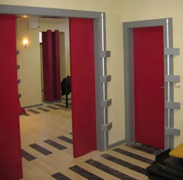 SOBNA VRATA / PORTAL V108
