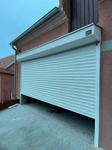 ALUMINIJUMSKA ROLO VRATA - MODEL 34