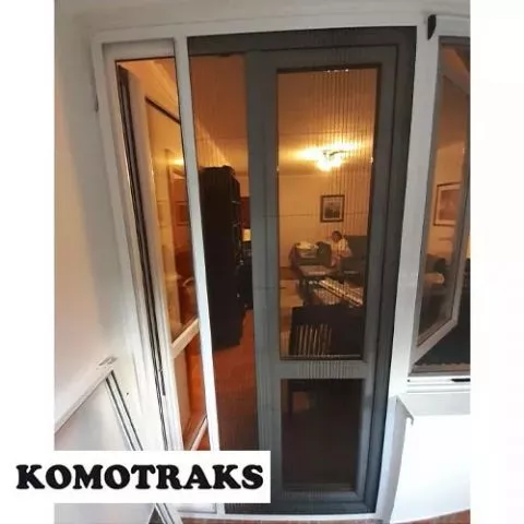 PLISE KOMARNICI