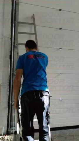 SERVIS GARAŽNIH VRATA
