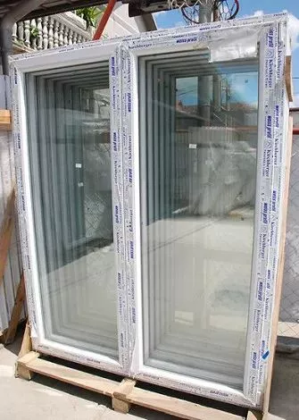 DVOKRILNI PVC PROZOR SA LAŽNOM PREČKOM BEOLINE 70 1600 MM X 1200 MM