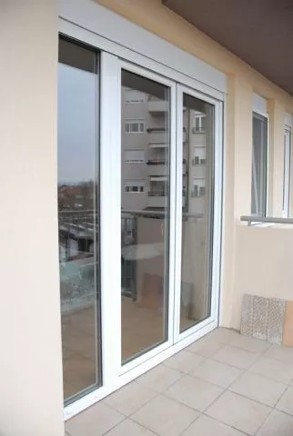 ALUMINIJUMSKA BALKONSKA VRATA DVOKRILNA BELA 140CM X 200CM